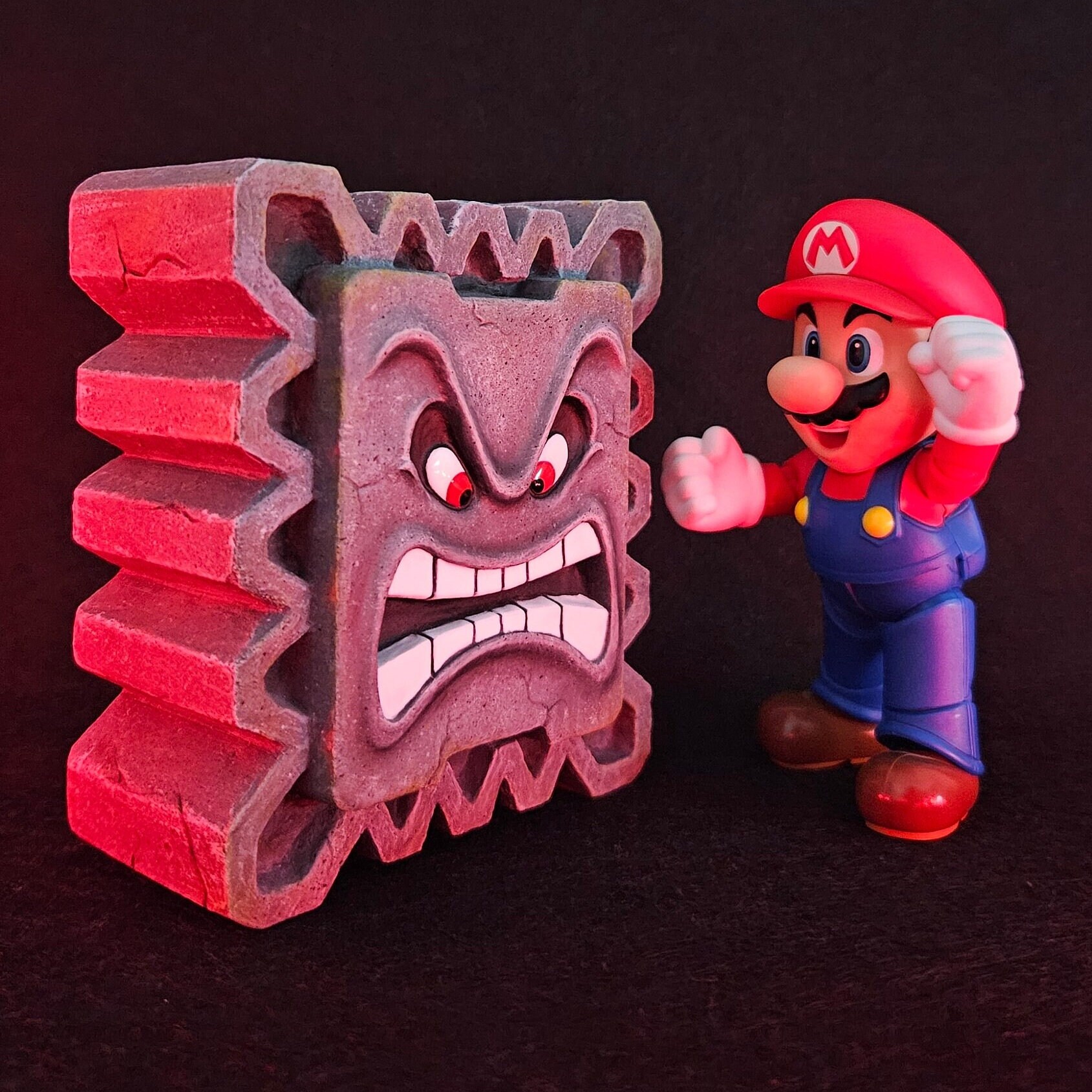 Thwomp Figura De La Saga De Super Mario - Etsy