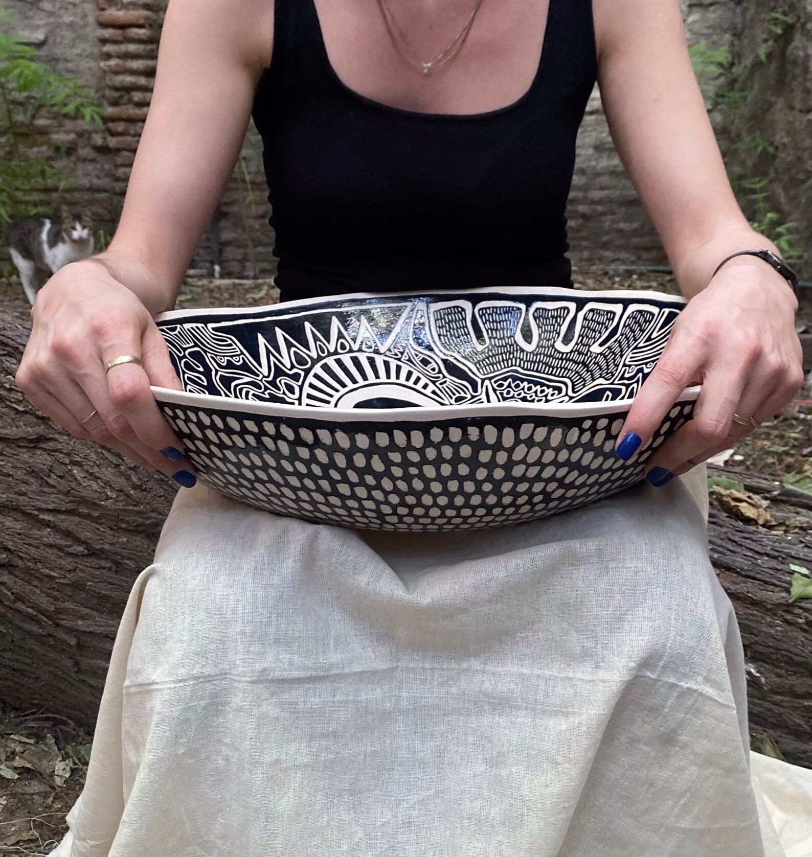 Uniquely Designed Huge Handmade Sgraffito Ceramic Bowl Sgraffito Dining ...