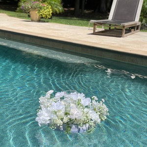 Floating Floral Pool Decor With Vase and Candle - Etsy