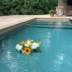 Floating Floral Pool Decor With Vase and Candle - Etsy