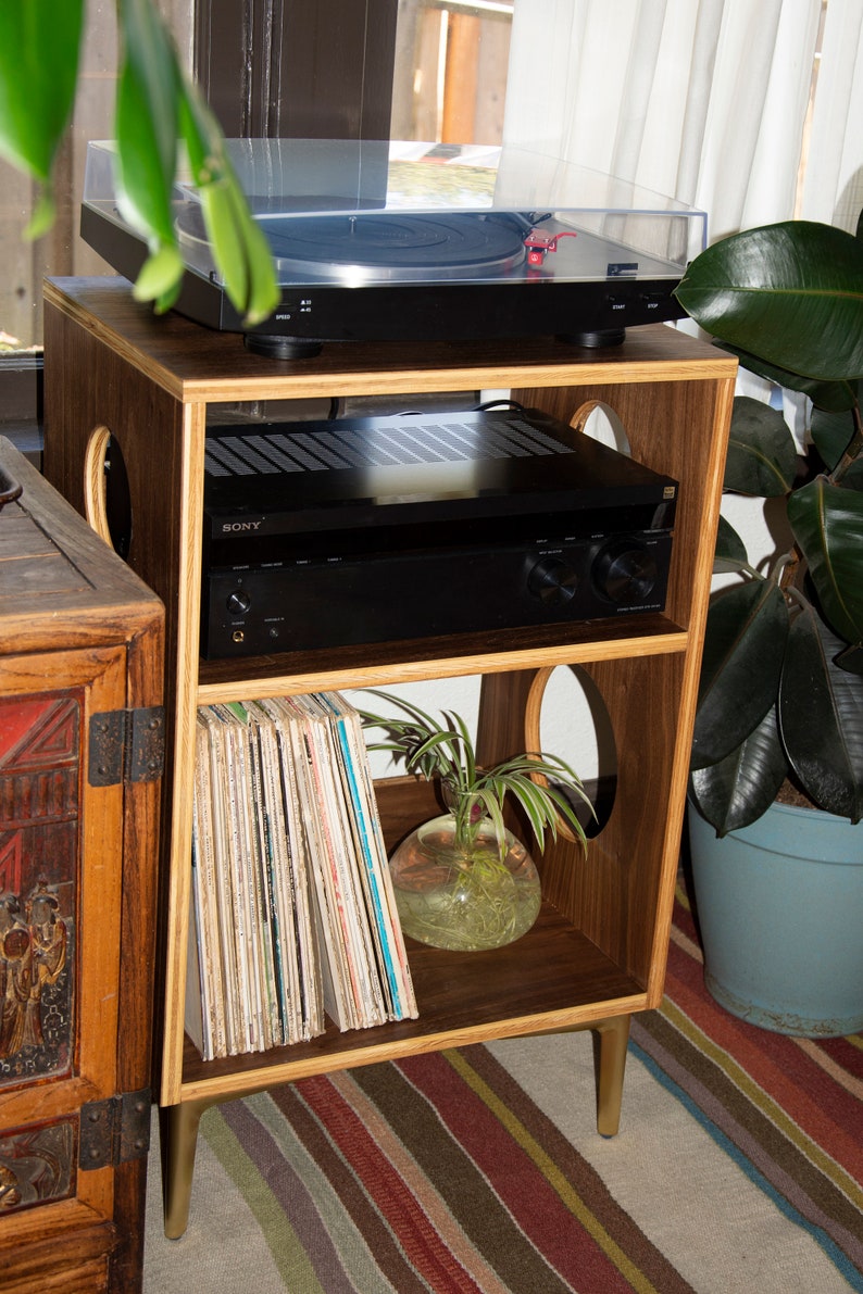 The encore WALNUT Vinyl Record Turntable Cabinet - Etsy