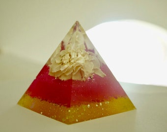 Dried Flower Pyramid - Etsy