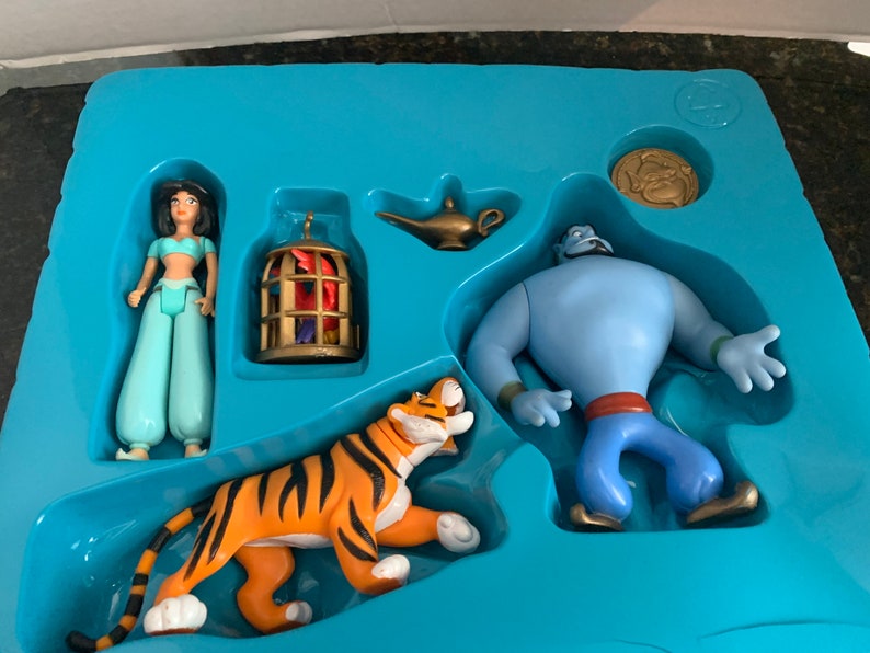 1990 Vintage Disney’s Aladdin Action Playset - Etsy