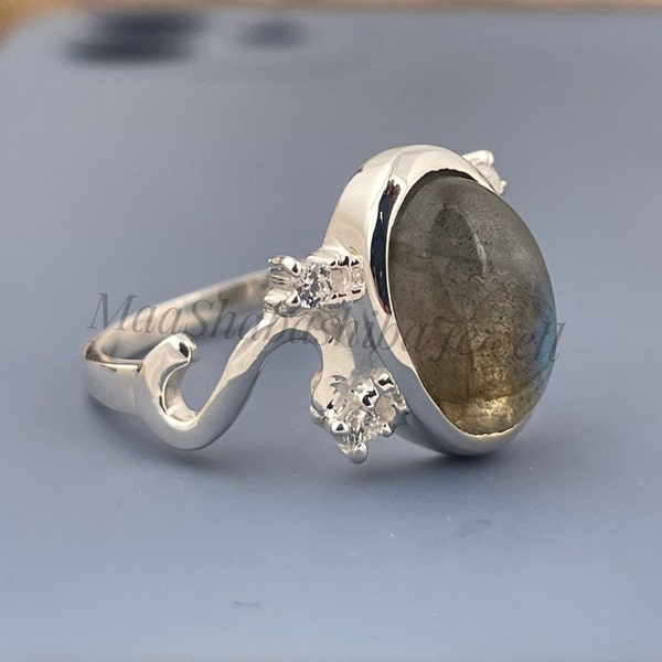 Elena Gilbert - Etsy