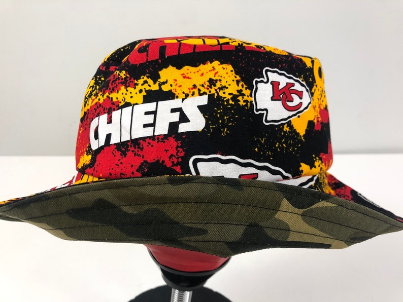 Camo Denim Reversible Bucket Hat of Distressed Motif Kansas City Chiefs ...