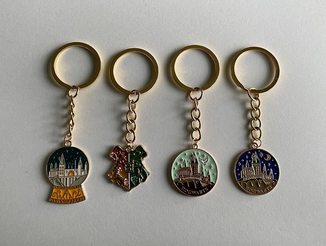 Harry Potter Hogwarts Keyring Collection - Etsy