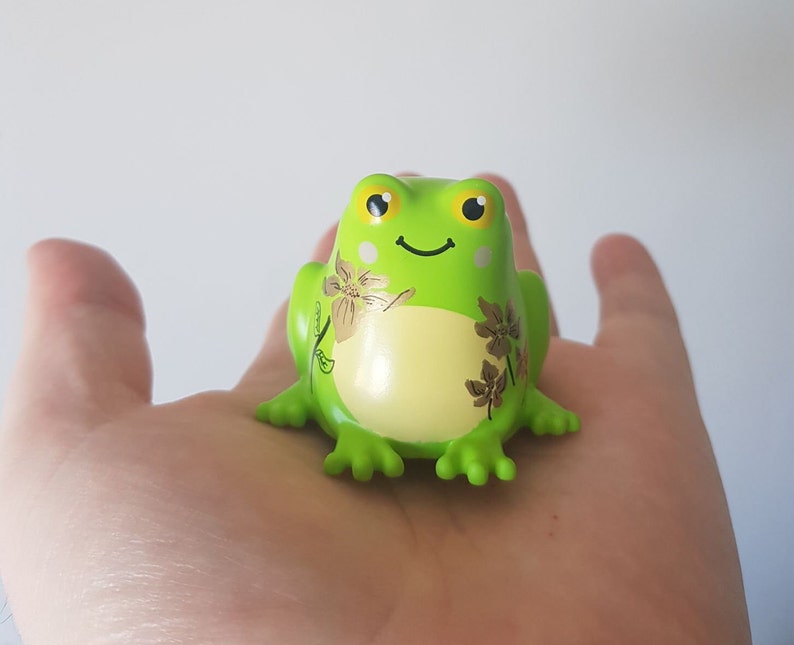 Lil' Frog Butt Figurine – Exclusive Vinyl Desk Buddy - Hand-painted ...