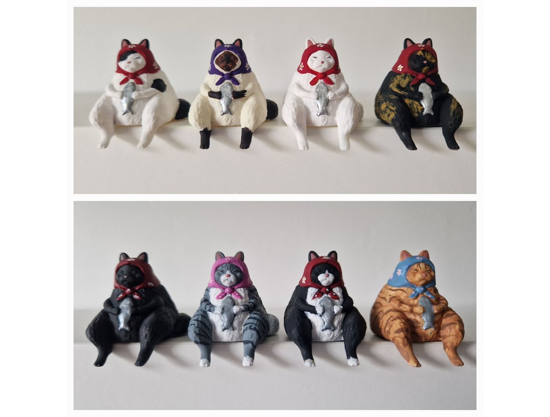 Miniature Tubby Babushka Cat Figurine - Super Detailed - 3.5cm Tall ...