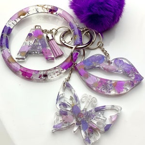 Purple Floral Personalized Resin Initial Keychain Bracelet Setcustom ...
