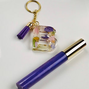 Lip Gloss Rose Gold Personalized Resin Initial Keychain Bracelet Set ...