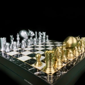 Customizable Alien Space Chess Set With Infinite Chessboard Chest ...