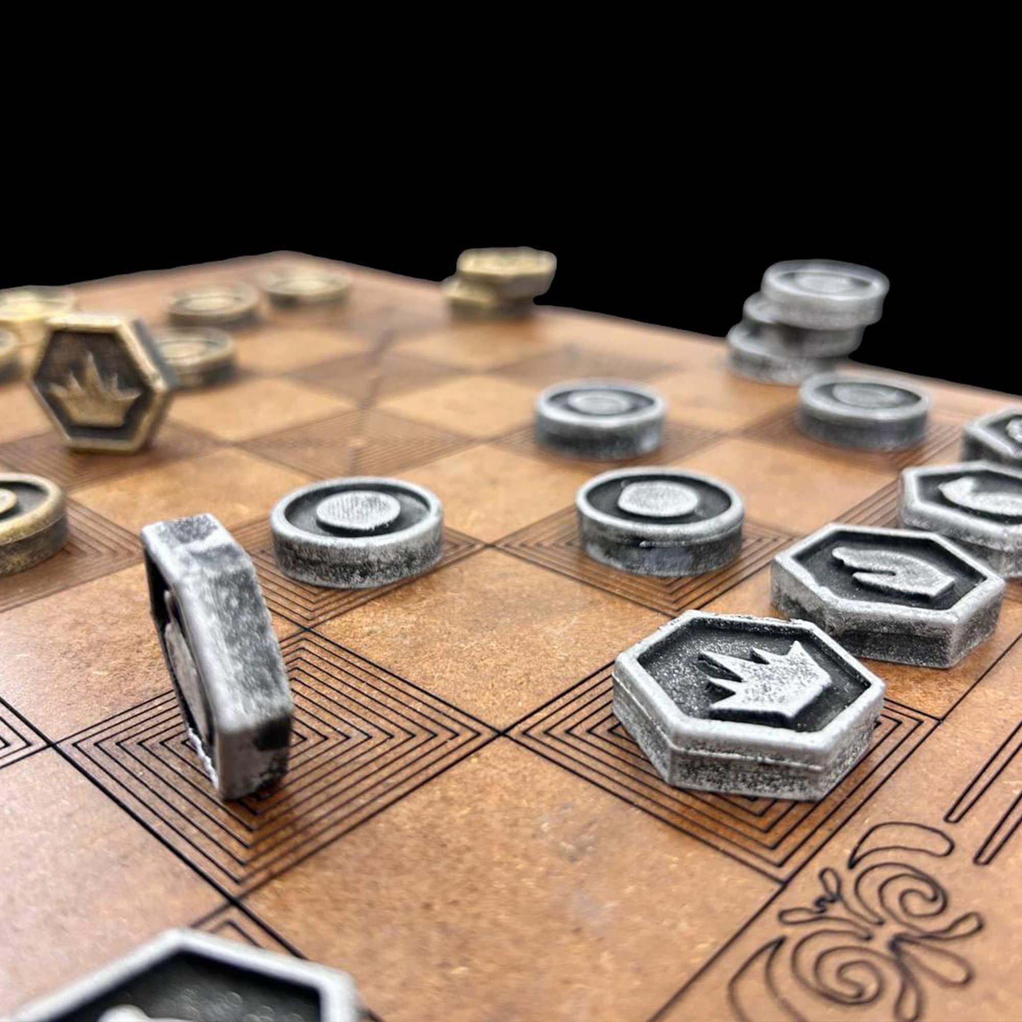 Metal 2D Checkers Chess Set With Chessboard | Personalized Chessboard ...