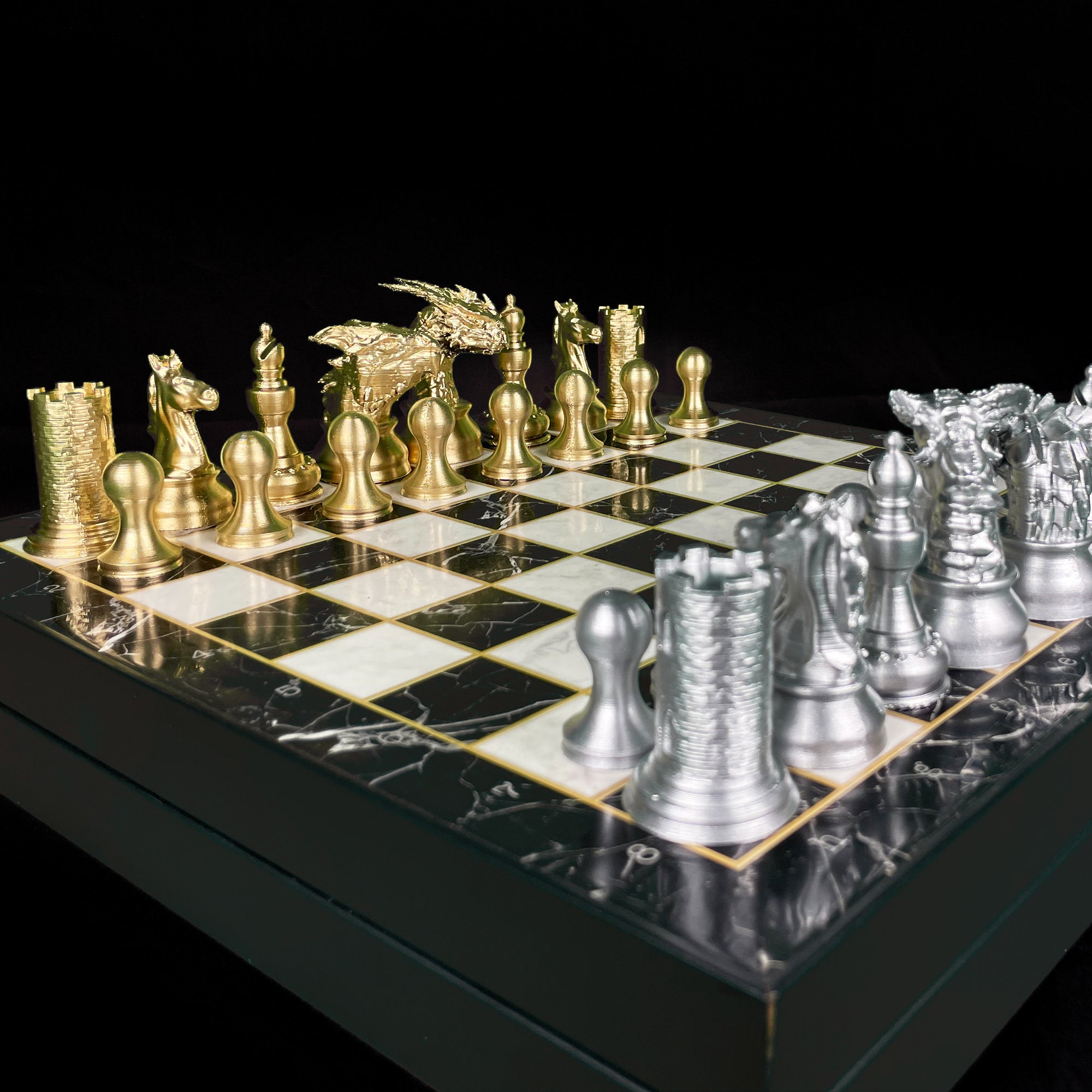 Japanese Mythological Dragon Chess Set With Chessboard Smaug Chess Set ...