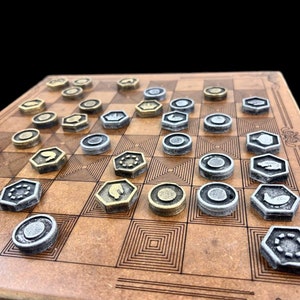Metal 2D Checkers Chess Set With Chessboard | Personalized Chessboard ...