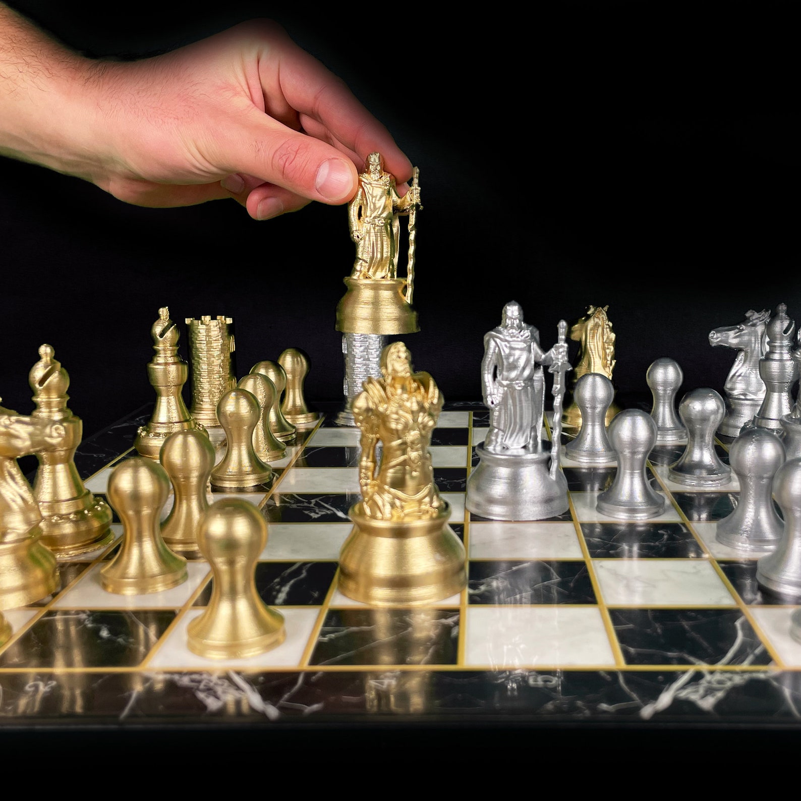 Crusaders Knight Chess Set With Chessboard Warrior Chess Set Chessboard ...