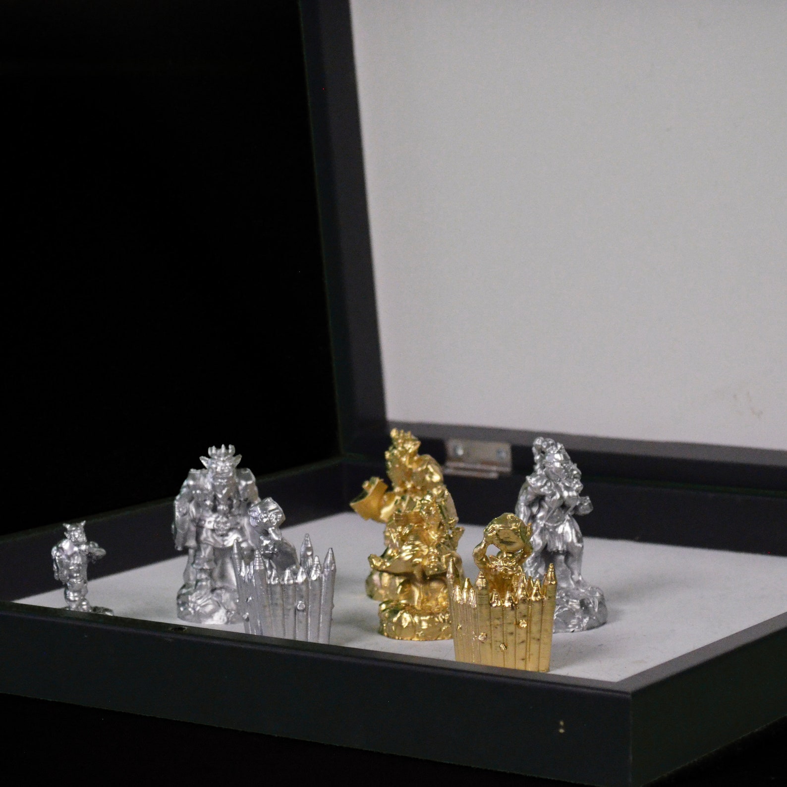 Orc Characters Chess Set With Chessboard Chestroll Chess Set With ...