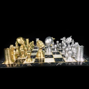 Customizable Alien Space Chess Set With Infinite Chessboard Chest ...