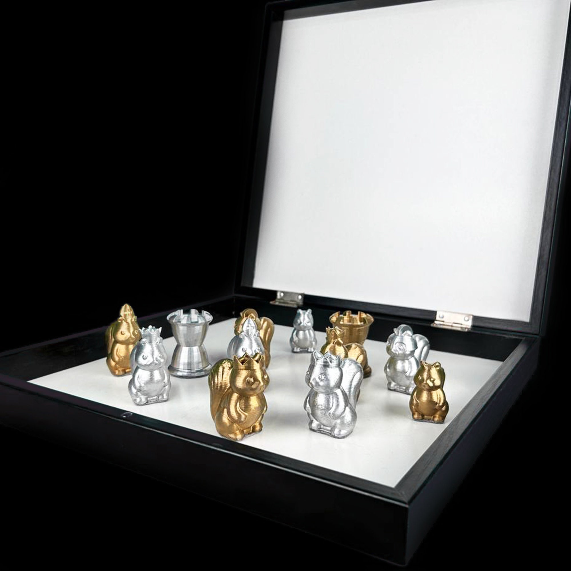 Animal Wild Squirrel Chess Set With Chessboard Squirrel Chess Game ...