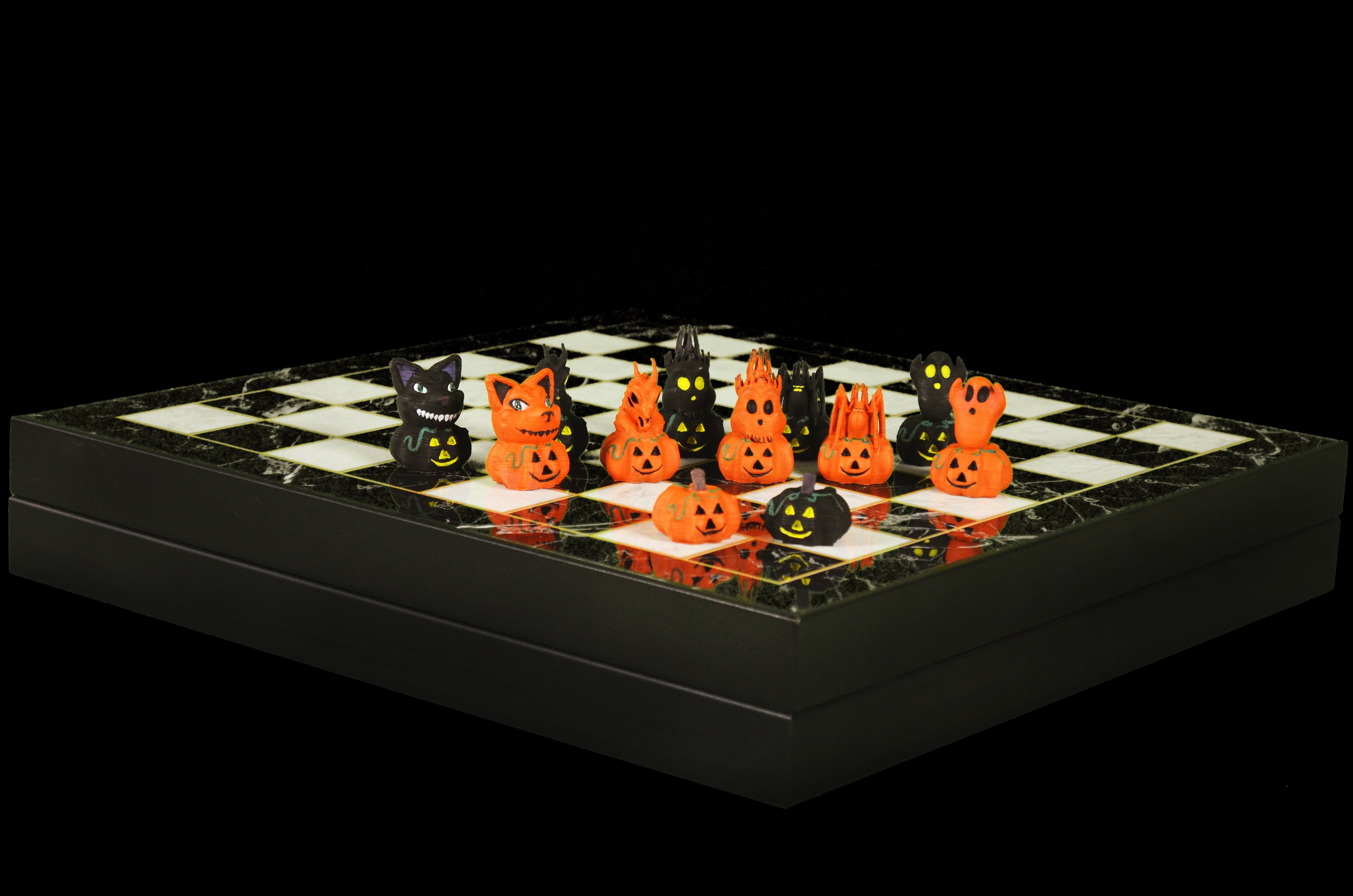 Personalized Halloween Chess Set Unique Pumpkin-themed Chessboard ...