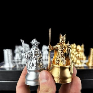 Unique Cat Versus Dog Chess Set With Chessboard - Personalized Pet ...