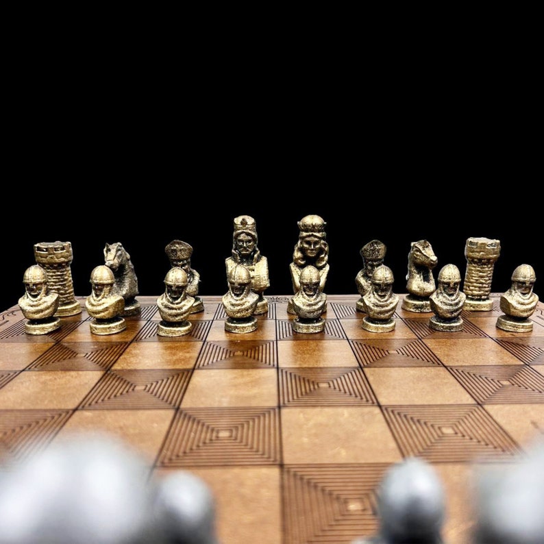 Metal Christian Vitican Chess Set Church Knight Chess Personalized ...