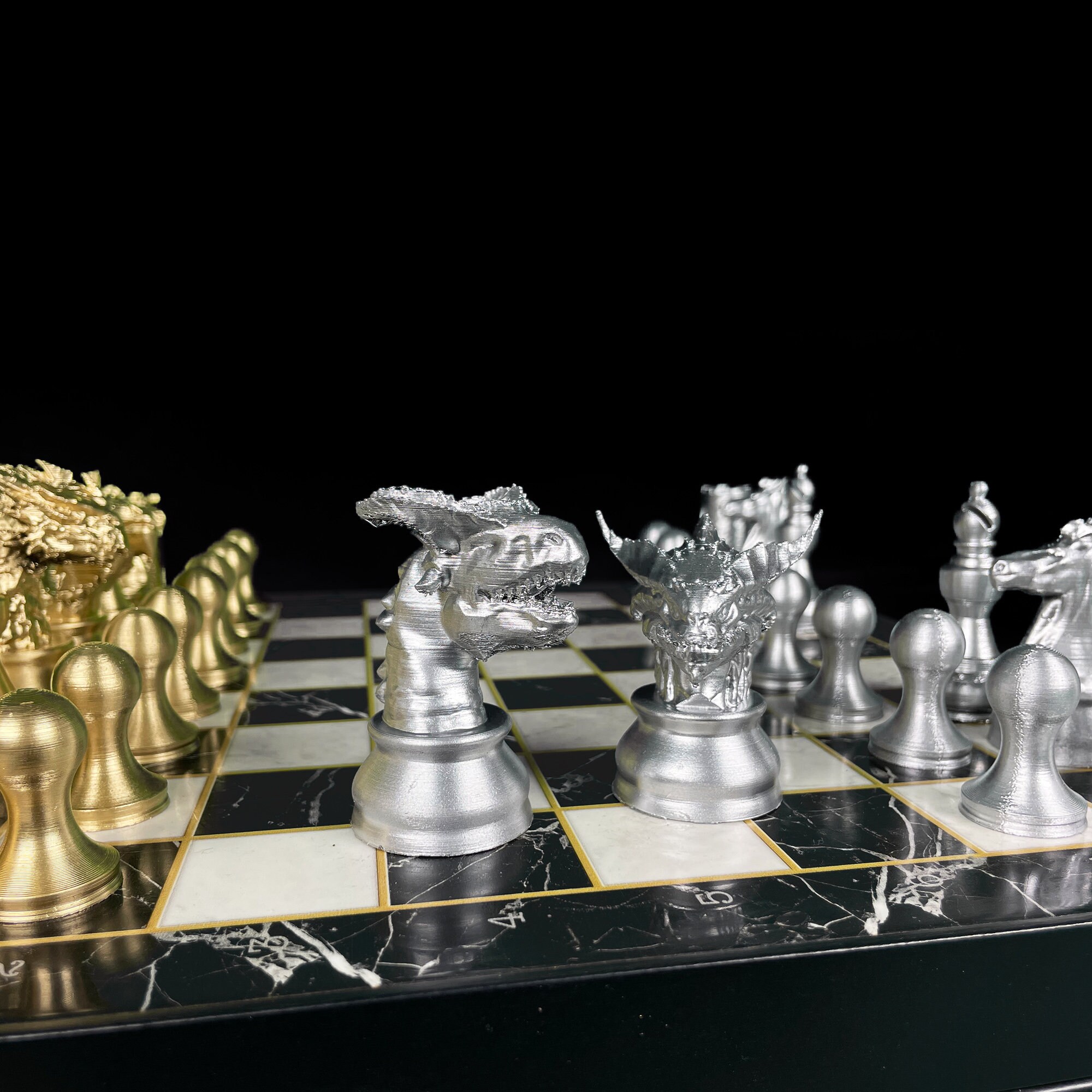 Japanese Mythological Dragon Chess Set With Chessboard Smaug Chess Set ...