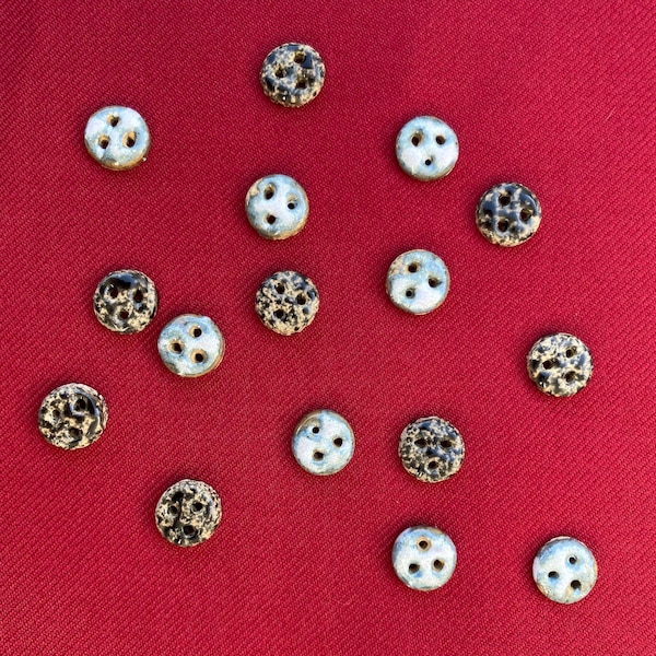 Three Holed Buttons - Etsy