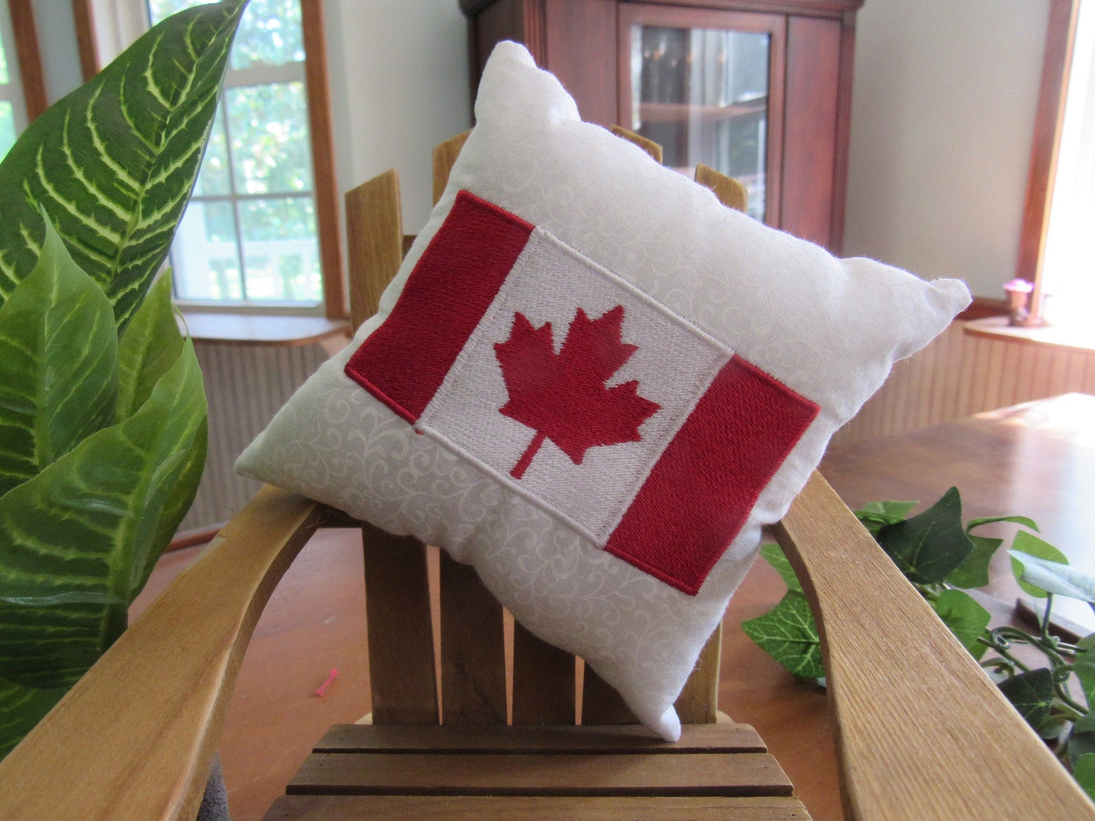 Canada Flag Machine Embroidery Design 2.5x2.5 4x4 and 5x7 | Etsy