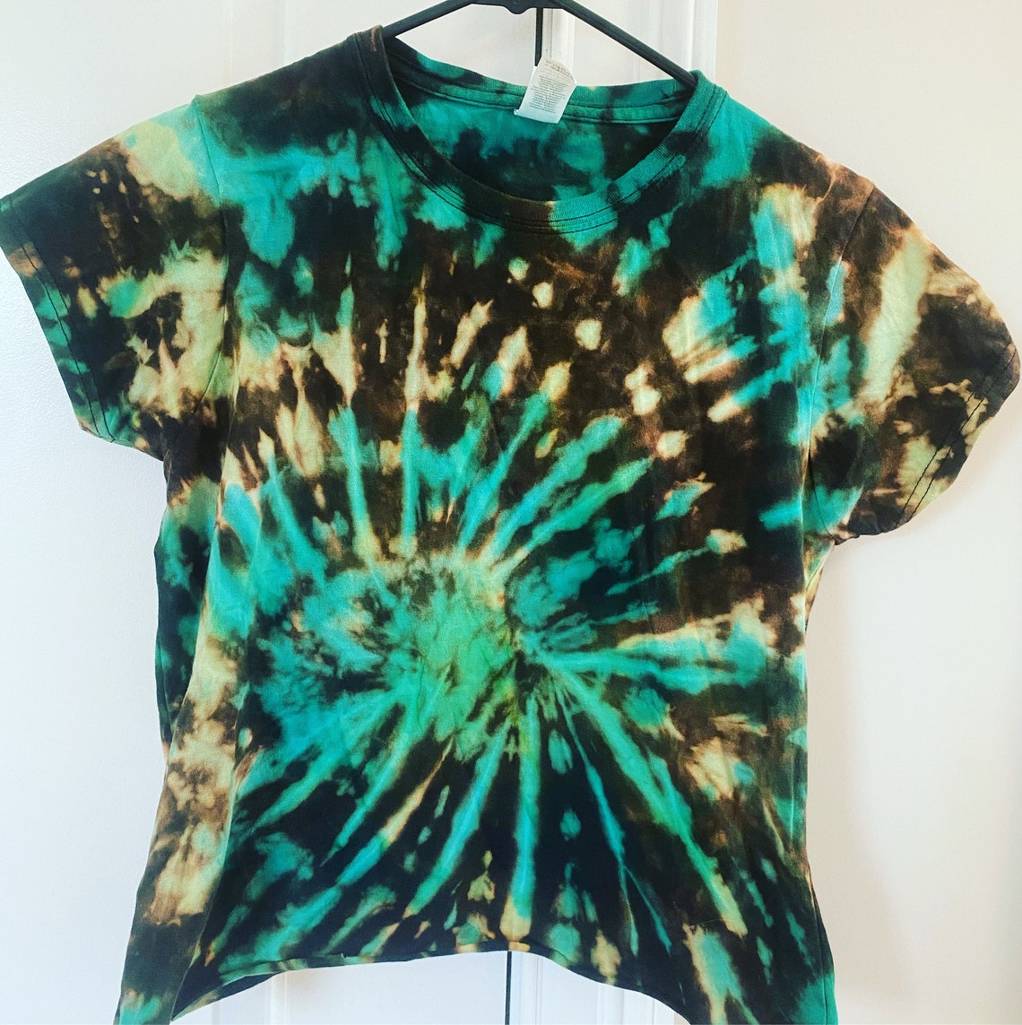 Green reverse black tie dye tie-dye tye dye cropped t shirt | Etsy