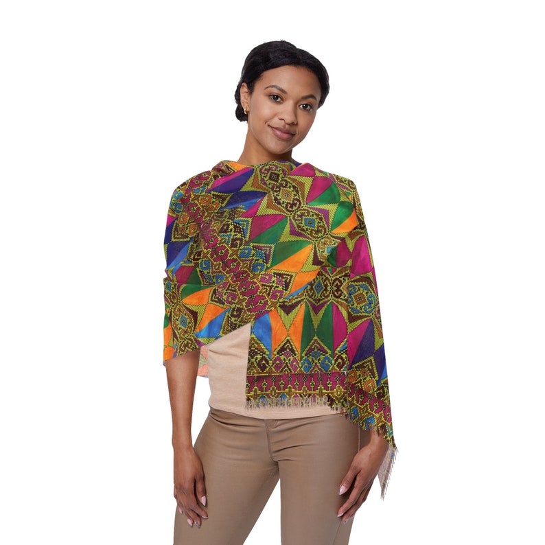 Philippines Mindanao Batik Inspired, DIGITALLY PRINTED Vibrant Abstract ...