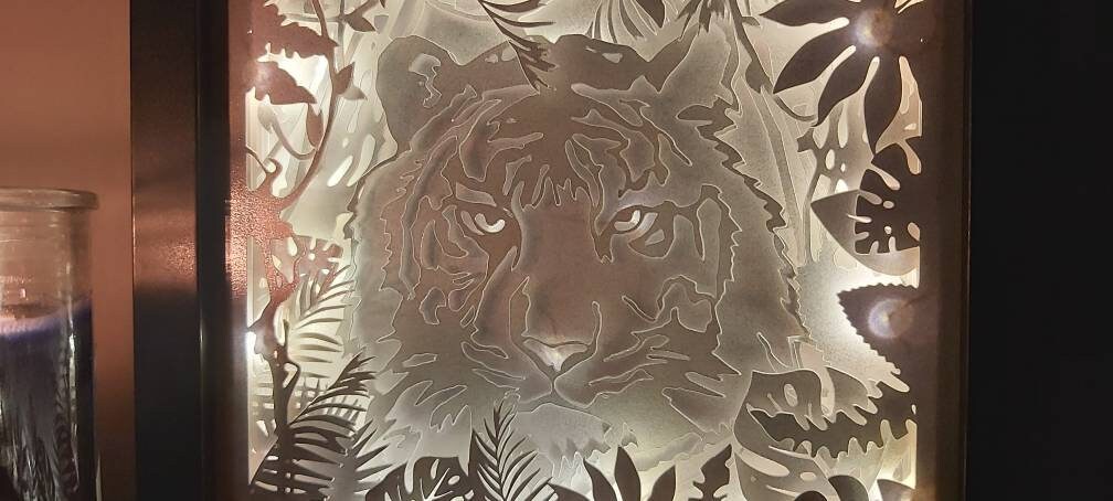 Hidden Tiger shadow lightbox - Shadowbox - Light Box - 3d Picture ...