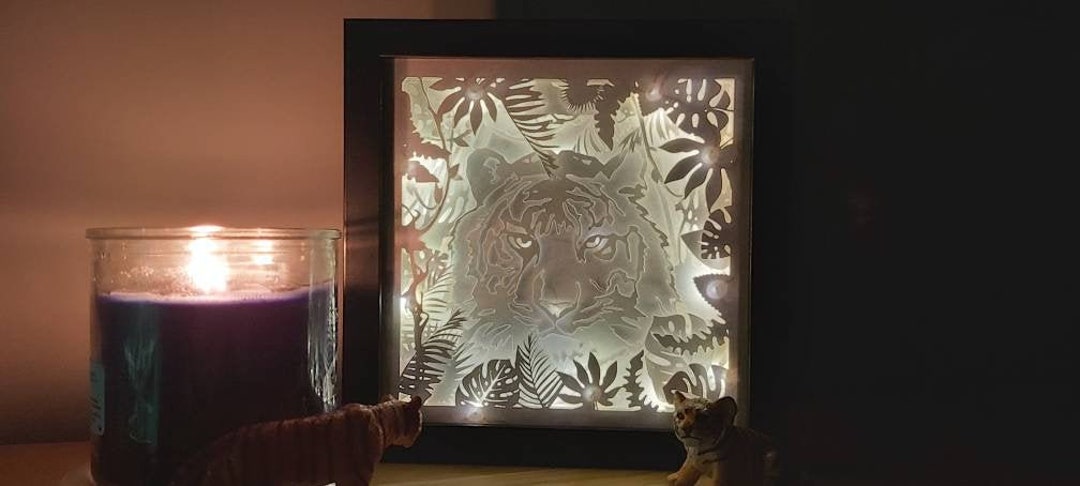 Hidden Tiger shadow lightbox - Shadowbox - Light Box - 3d Picture ...