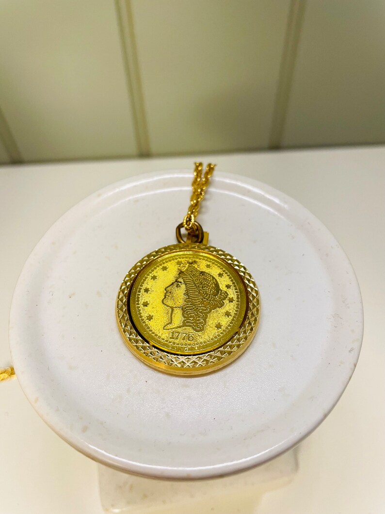 Vintage Bicentennial 1776 Replica Gold Coin twenty D Medallion. 11.5 ...