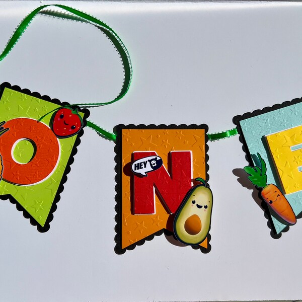 Hey Bear Backdrop - Etsy