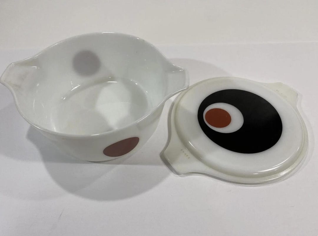 Vintage Pyrex Moon Deco 475B 2.5 Qt Casserole Dish Black Red Dot Lid - Etsy