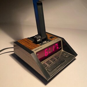 Vintage Spartus Alarm Clock Desk Lamp Digital Woodgrain Mid Century ...