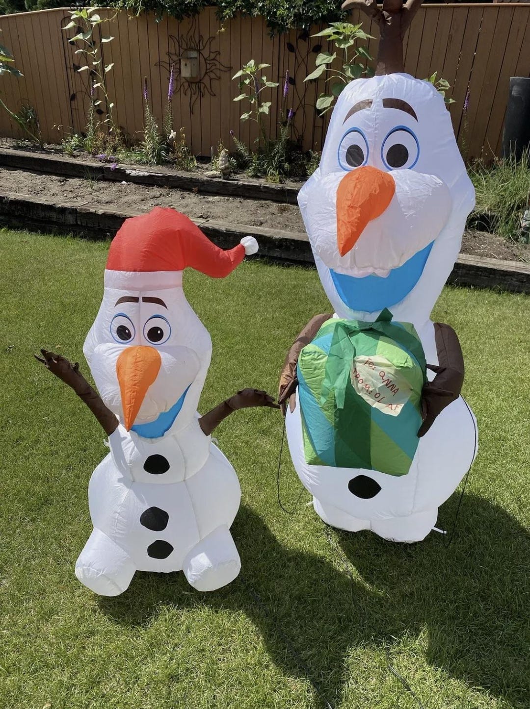 Frozen OLAF & Santa Airblown, Inflatable, Blow Up, Disney Christmas ...