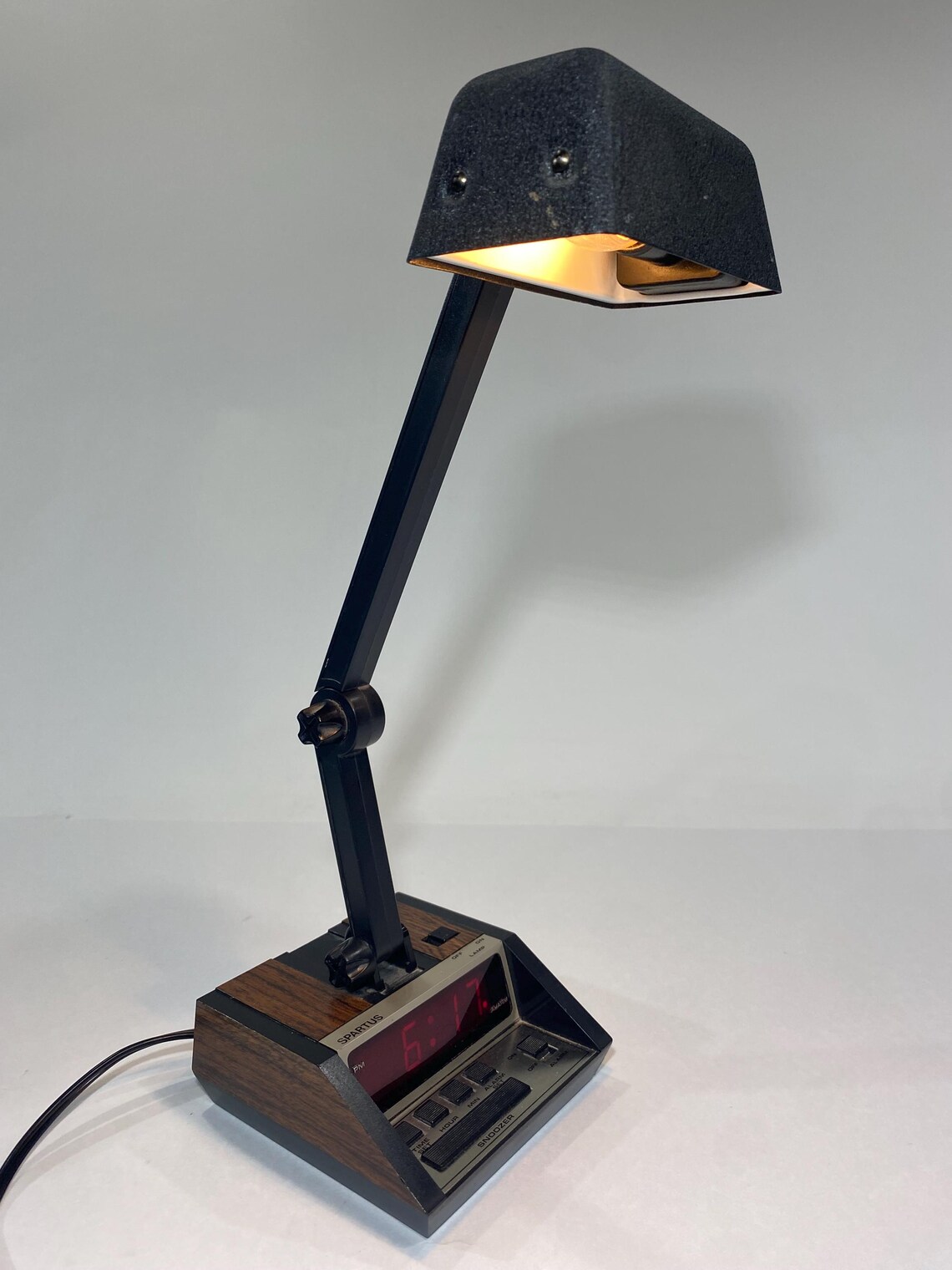 Vintage Spartus Alarm Clock Desk Lamp Digital Woodgrain Mid Century ...