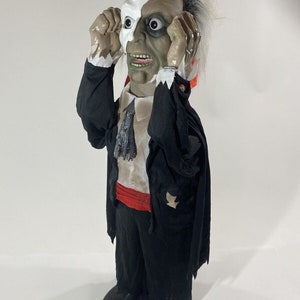 Face Ripper Magic Halloween Prop Gemmy Morbid Spirit Animated ...