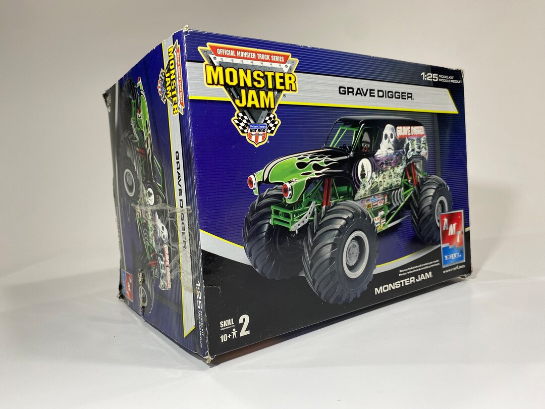 AMT Ertl Grave Digger Monster Jam Truck Car Model Kit 1/25 Scale New in ...