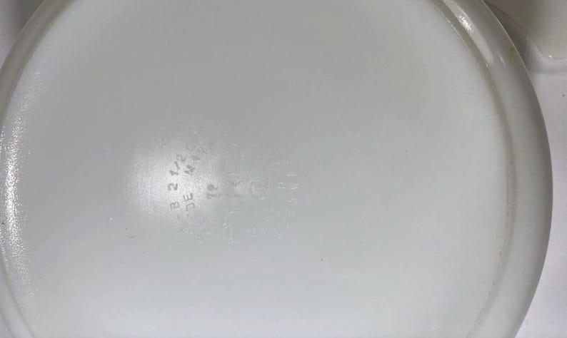 Vintage Pyrex Moon Deco 475B 2.5 Qt Casserole Dish Black Red Dot Lid - Etsy