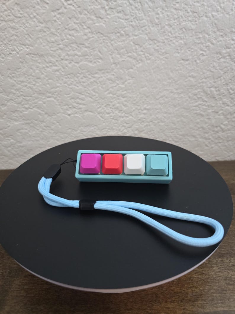 Clicky Mechanical Keyboard Fidget Toy, 4 Keyboard Switch, Multi Color ...