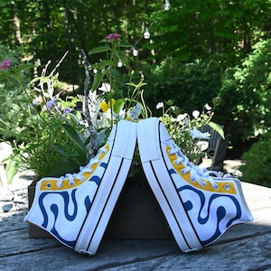 Custom Wavy Platform Converse - Etsy