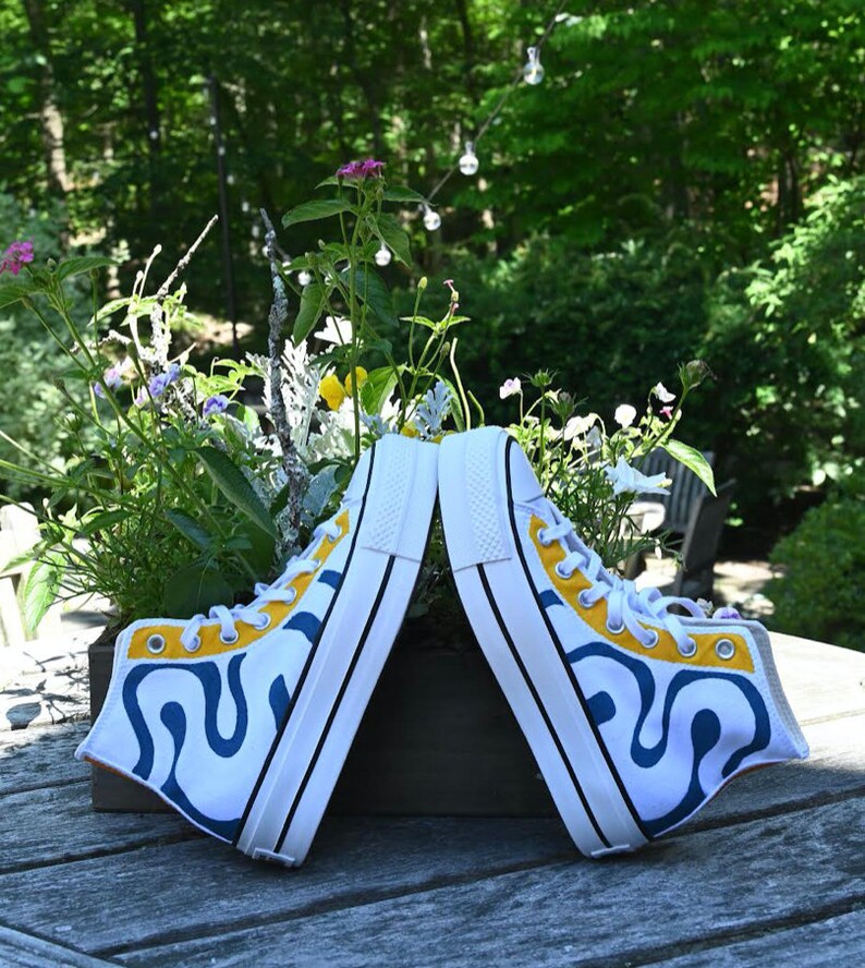 Custom Wavy Platform Converse - Etsy