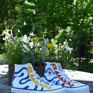 Custom Wavy Platform Converse - Etsy