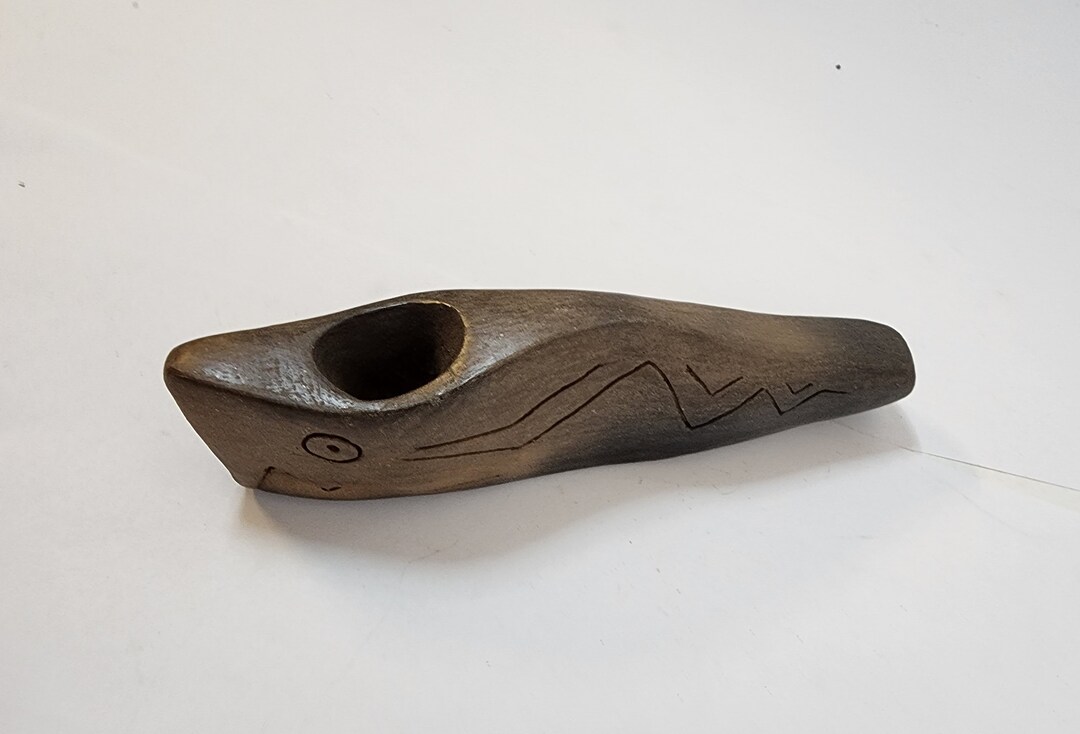 Carved Effigy Pipe From Soapstone (modern Crafted Reproduction) 5.5x1 ...