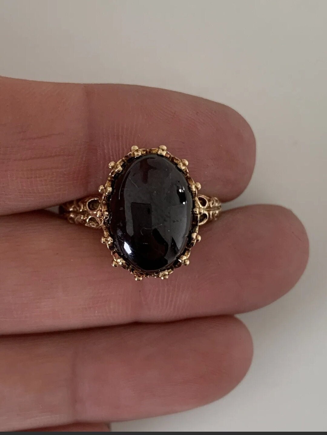 Stunning Rare Antique Genuine Natural 5ct Garnet Cobochon Ring. Yellow ...