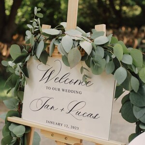 Welcome Wedding Mirror Sign Vinyl Lettering Elegant Wedding Reception ...