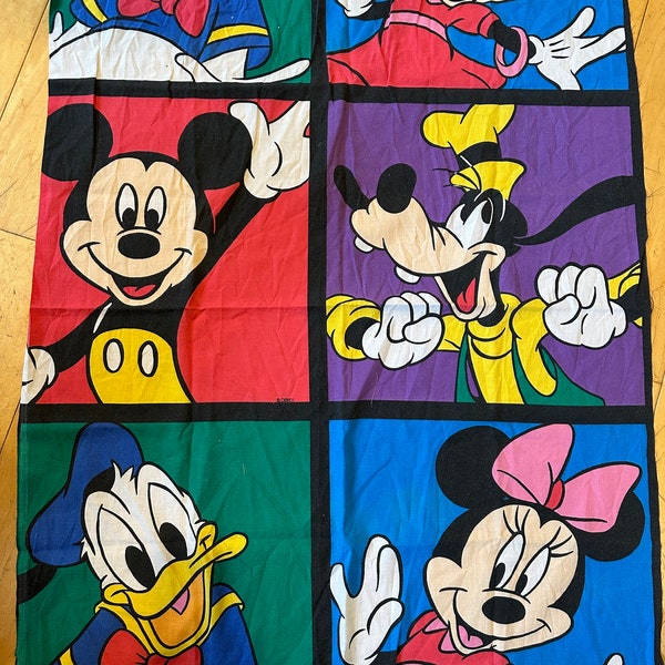 Goofy Bed Sheet - Etsy
