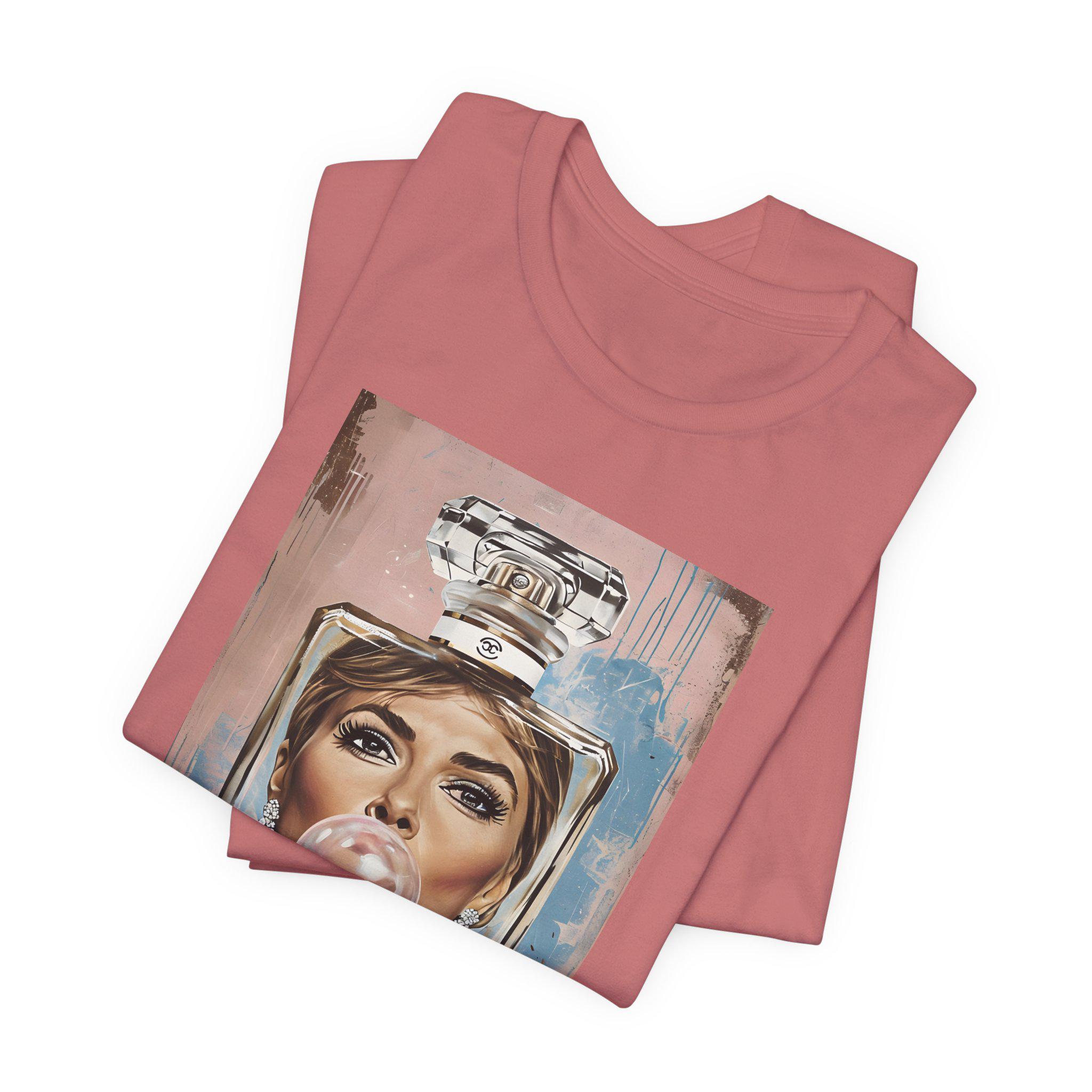 Chanel Perfume Bottle Vintage Bubble Gum Chic T-shirt, Melania Trump ...
